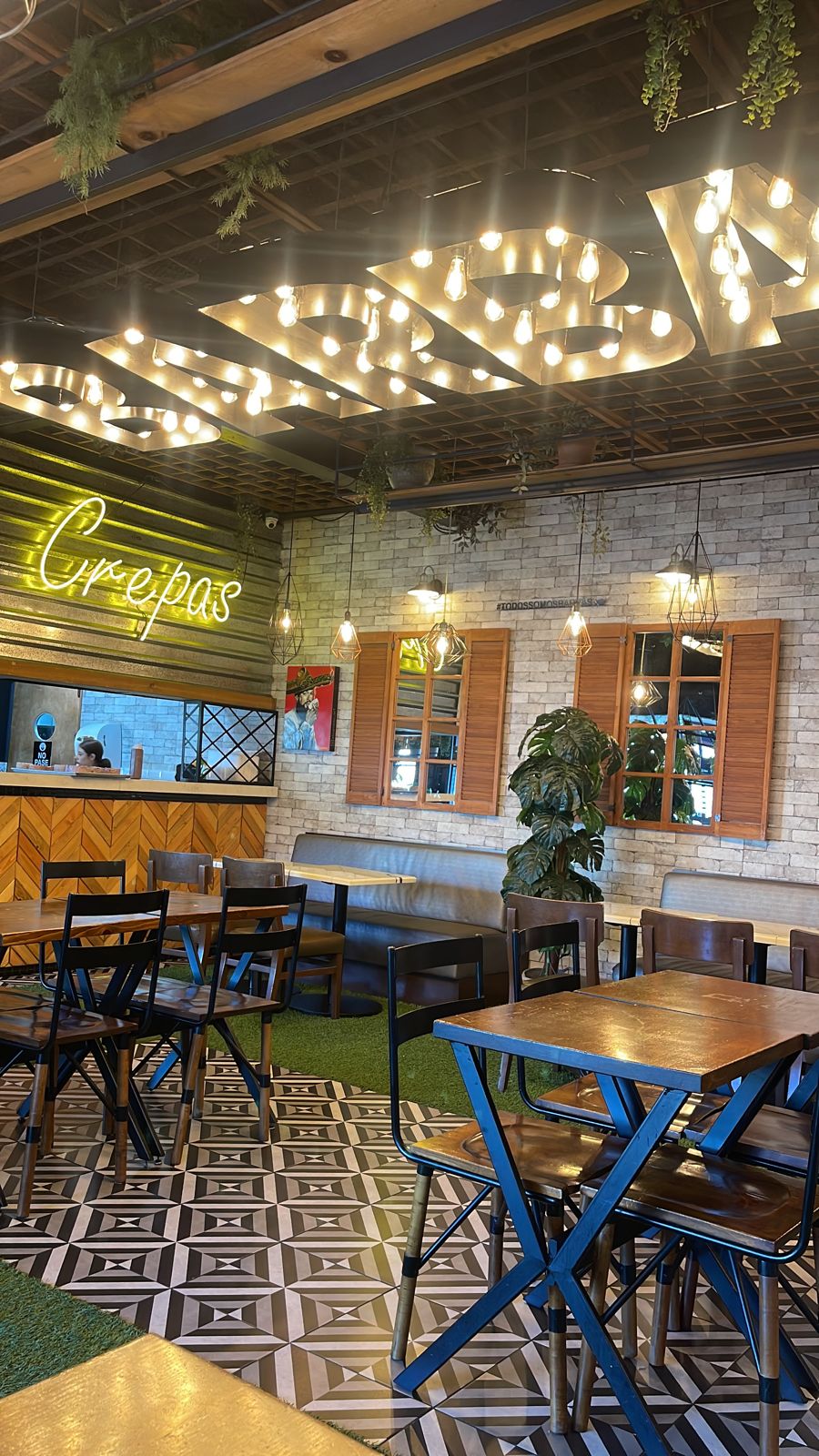 Barbas Cakes and Coffee